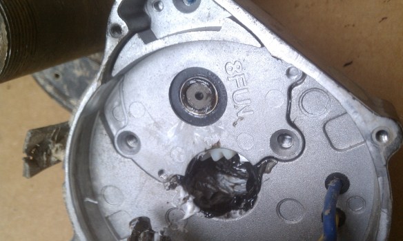 Replacing A Peanut Buttered Nylon Primary Reduction Gear On The BBS02 ...