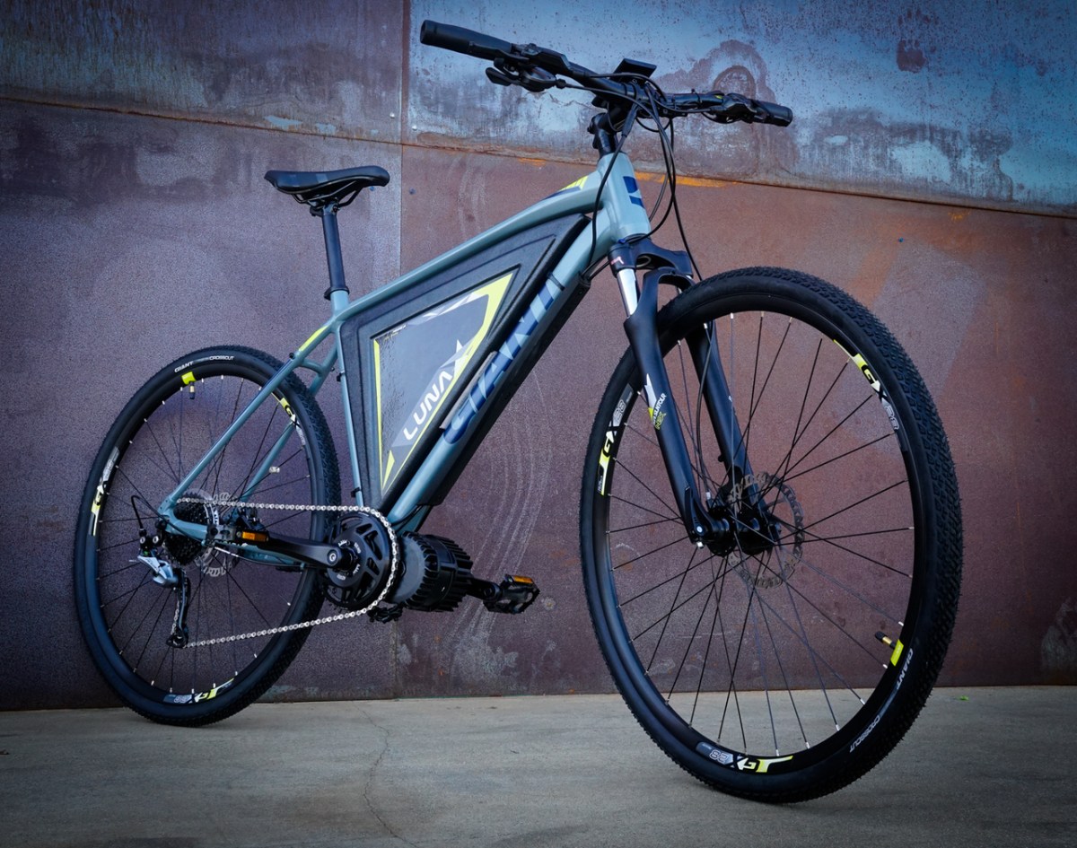 Roam If You Want To, Roam Around The World ♫ : Luna’s Ludicrous 34Ah ...