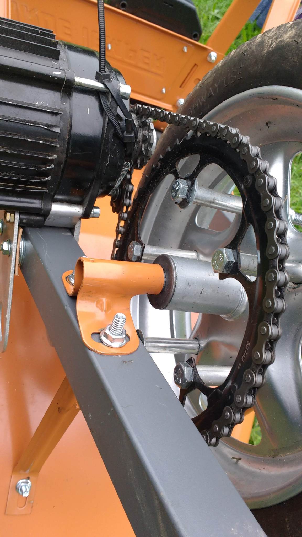 Because The Wifey Demands It : Build A 3000W Electric Wheelbarrow Out ...