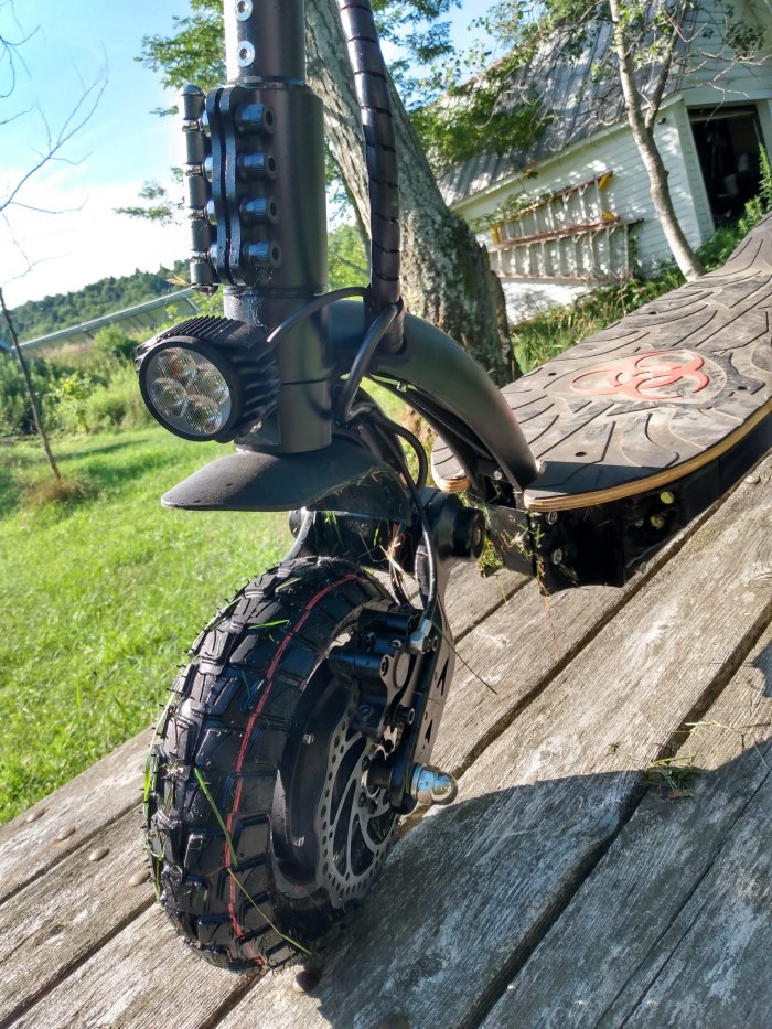 End the ‘Boring Apocalypse’ with the v3 Luna Apocalypse 35mph Kick ...